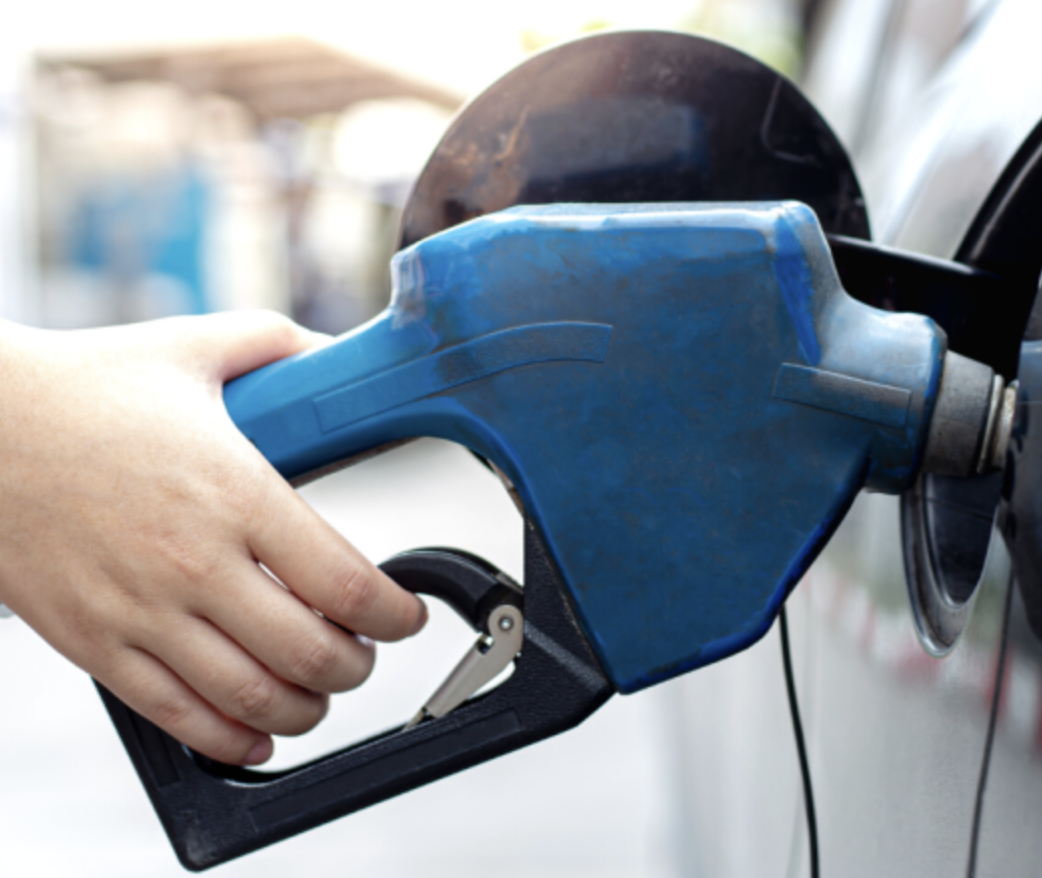 30 Ways to Save Money On Gas | Money Saving Mom®