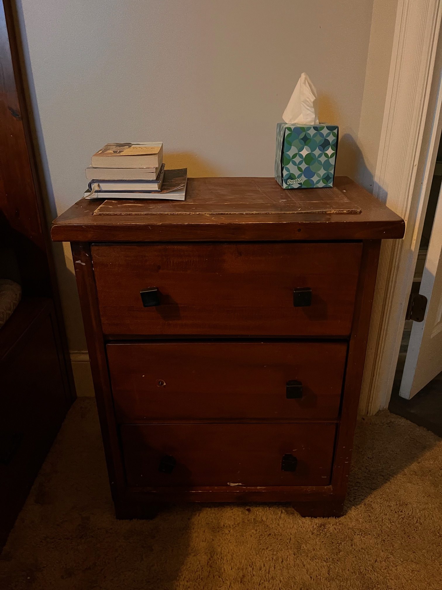 10-Day Decluttering Challenge - Night Stand (Day 6) | Money Saving Mom®